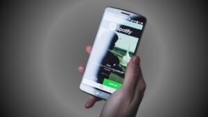 Spotify Keeps Stopping For No Reason? Here's How To Fix - Dr Hint